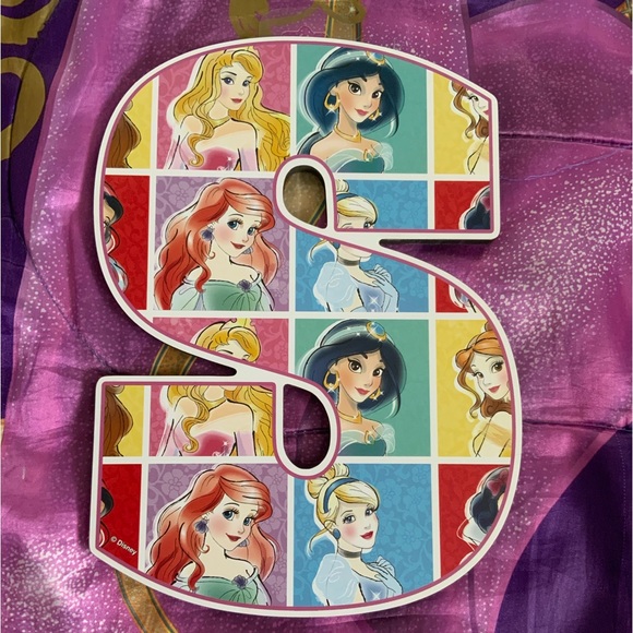 Disney | Other | Disney Princess Designer Art S Letter Initial Wall Art ...